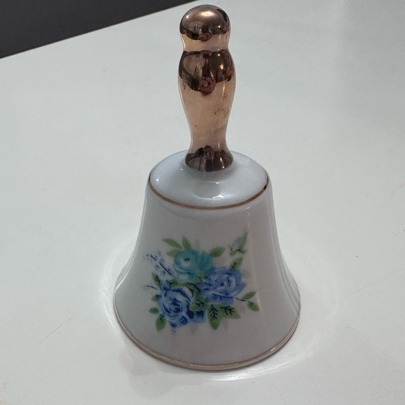 Enesco | Accents | 96s Vintage Enesco Porcelain Bell | Poshmark
